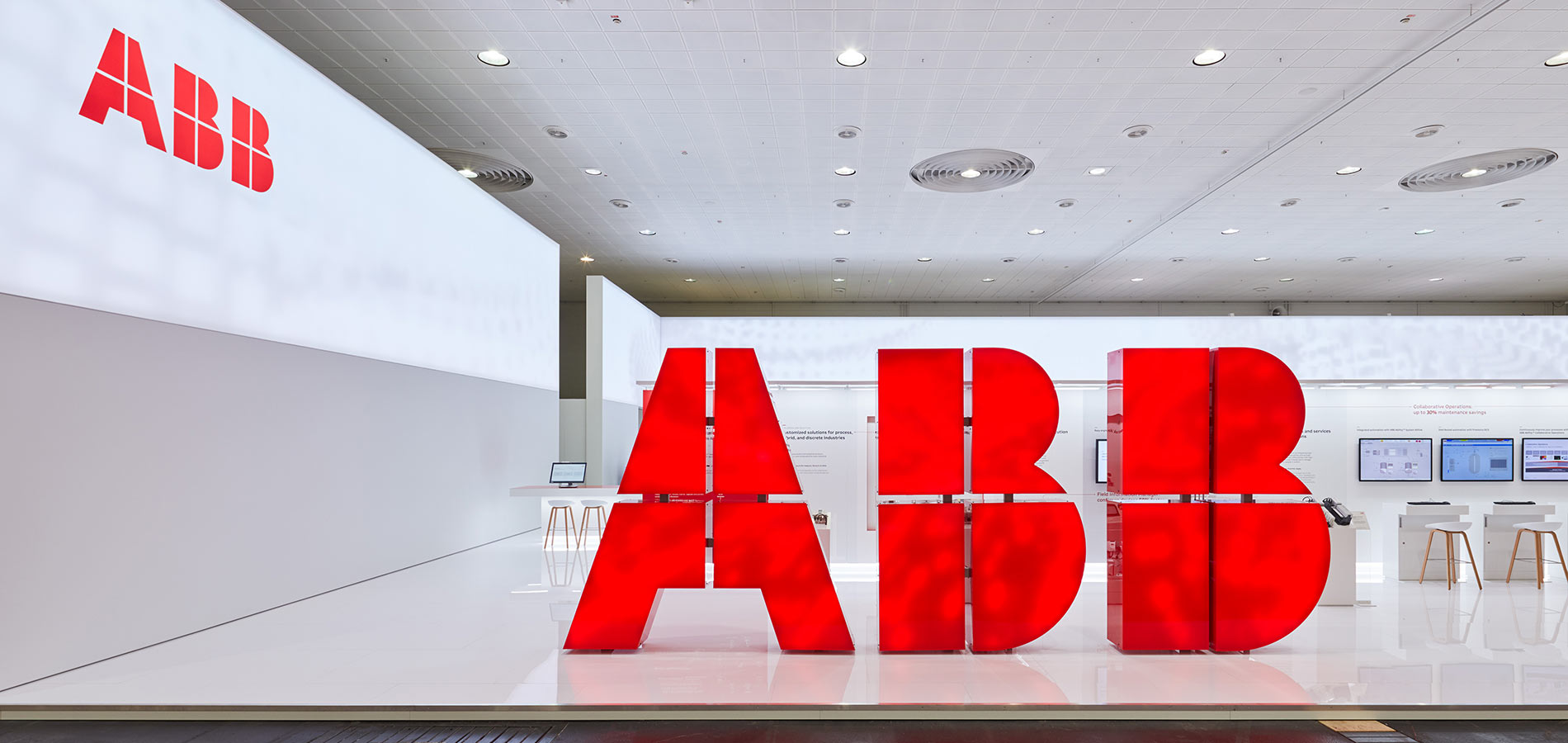 Irene Jost: ABB Messestand Hannover 2017. Markentransformation.